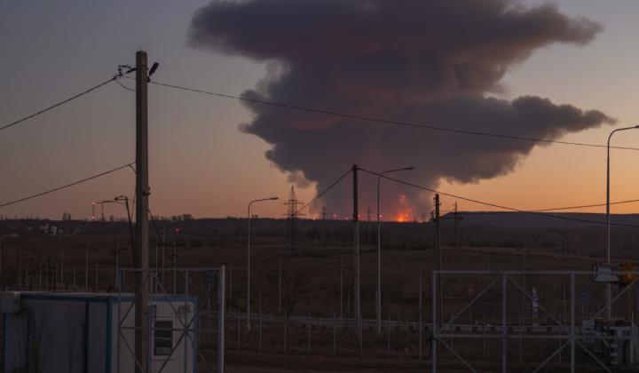 Ukrainian Storm Shadow Strikes Oil Refinery in Russia: 210,000 Cubic ...