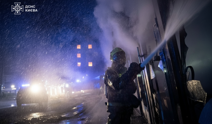 Massive fire at the market in Kyiv: flames engulf several kiosks - all ...